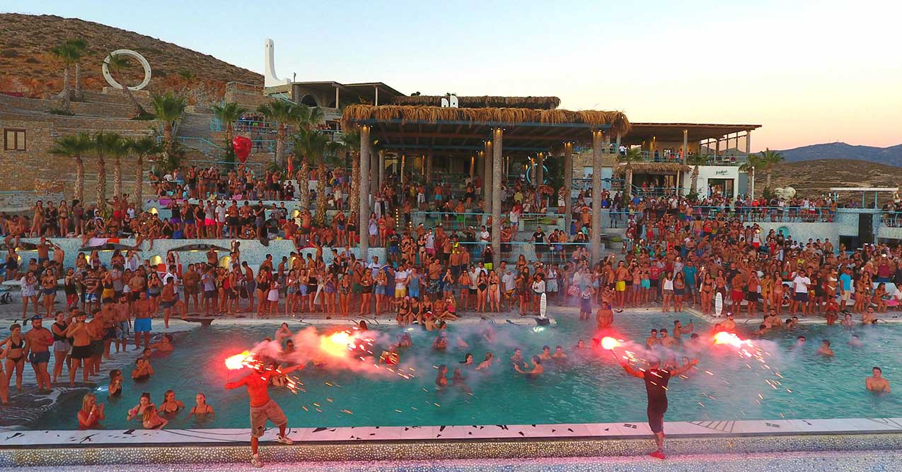 Sunset Party at Pathos Lounge - LuxurIOS - Ios Island